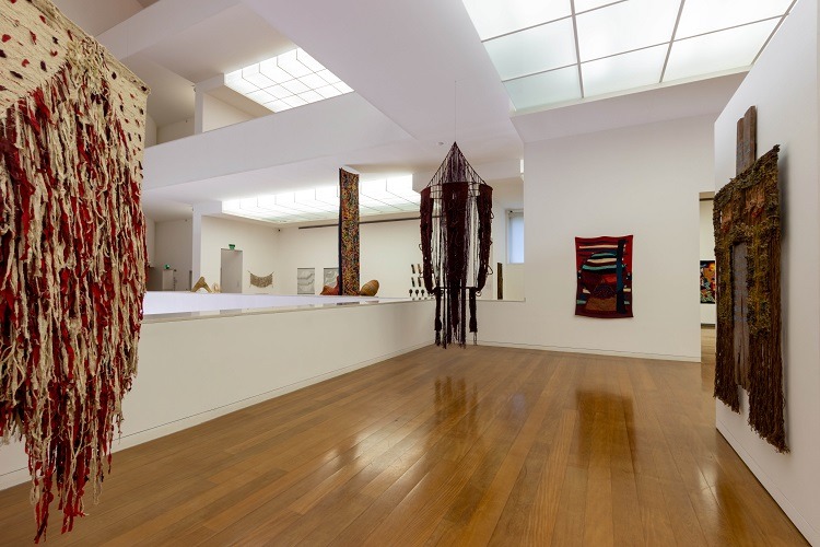 Fundação Iberê Camargo: TRAMA Arte Têxtil no RS e 7 Mestres do Design ...